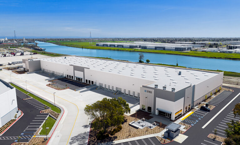 Portfolio - LBA Logistics