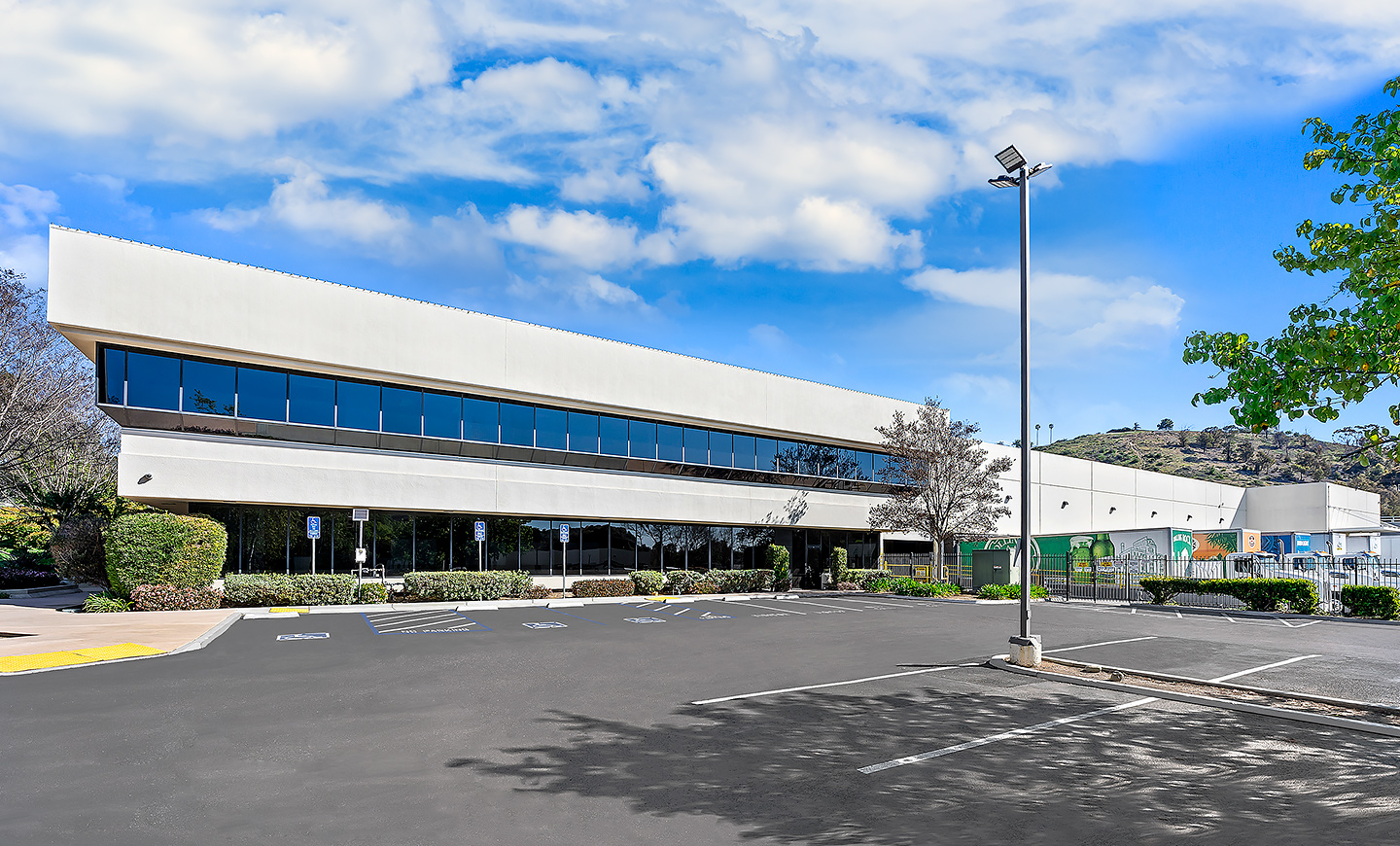 5959 Santa Fe Street - LBA Logistics