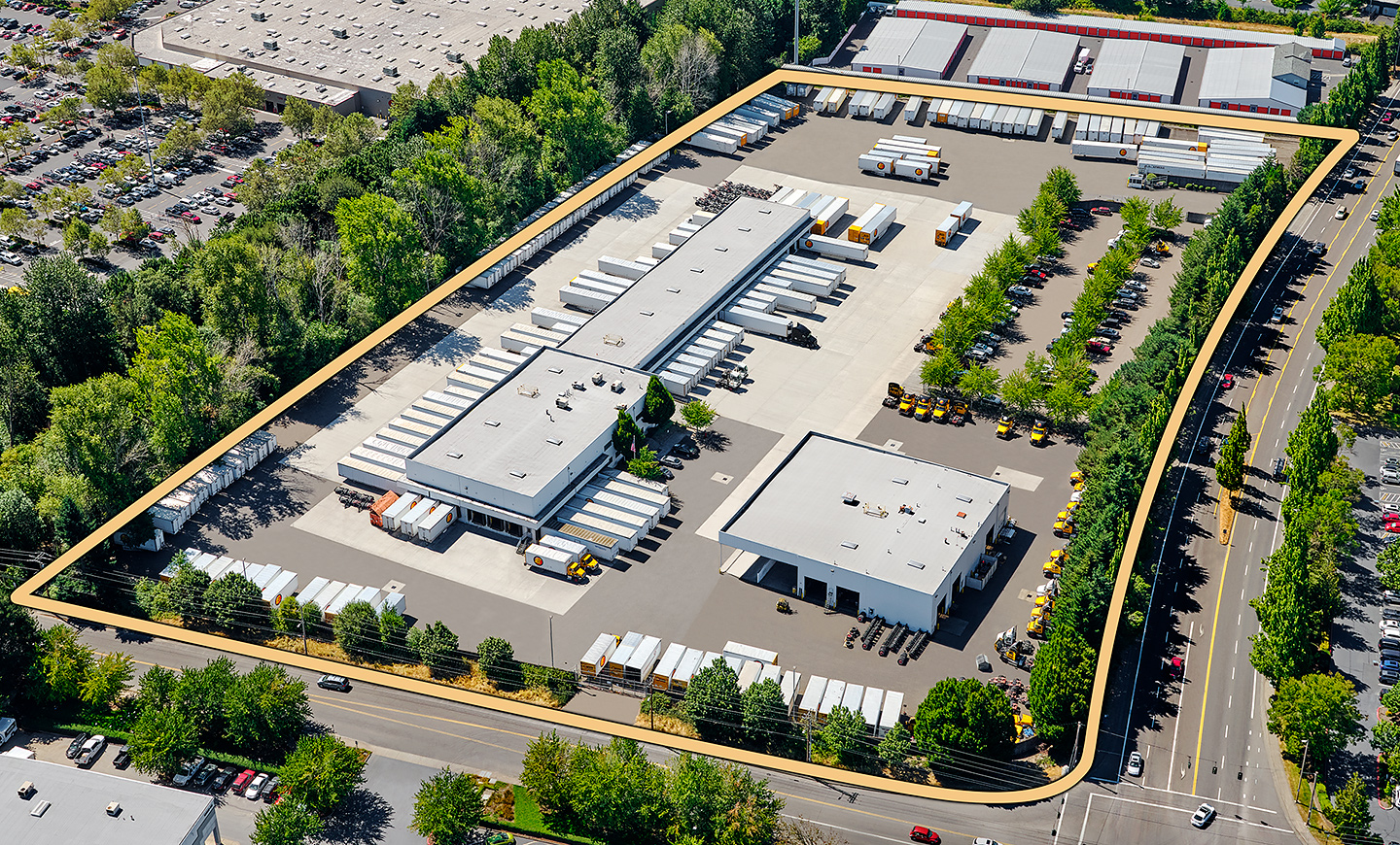 13704 Northeast Airport Way - LBA Logistics